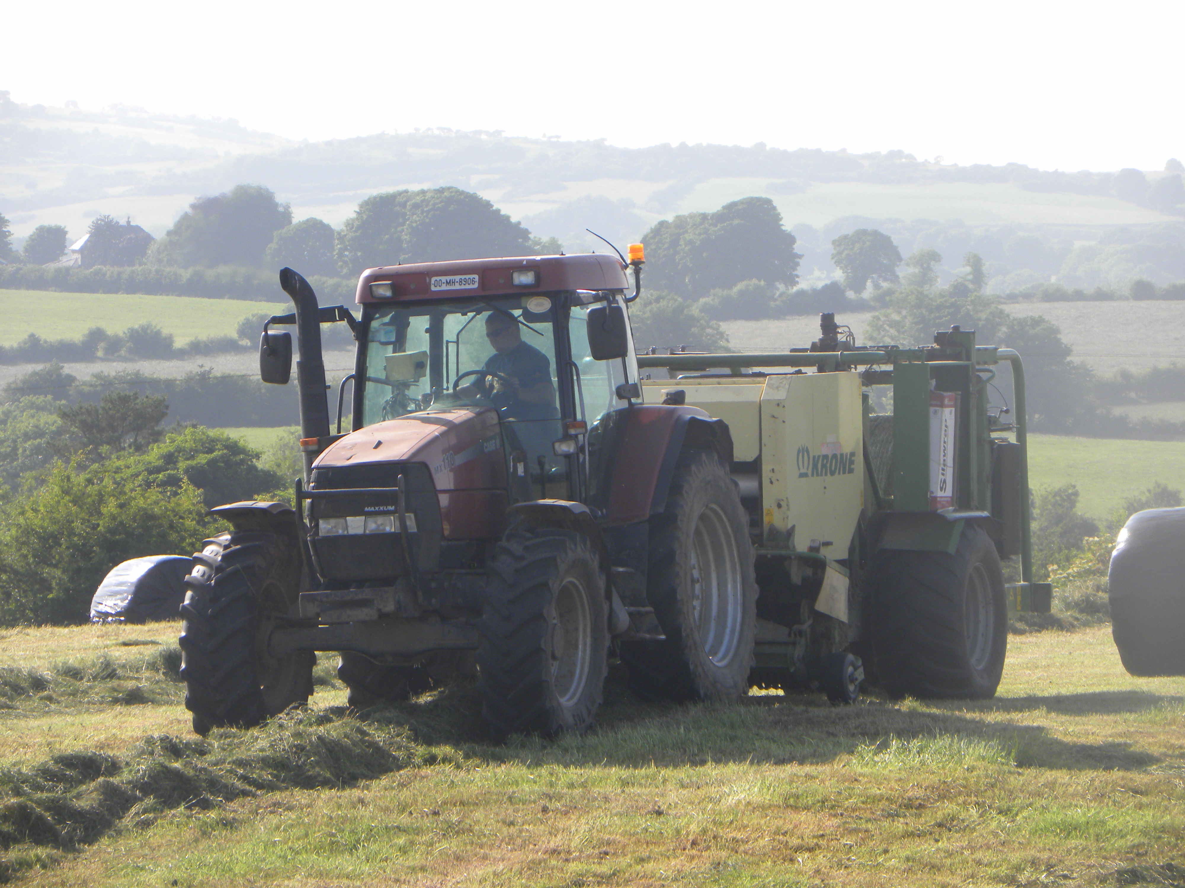 Farm contractors support up to 10,000 rural jobs - Agriland.ie