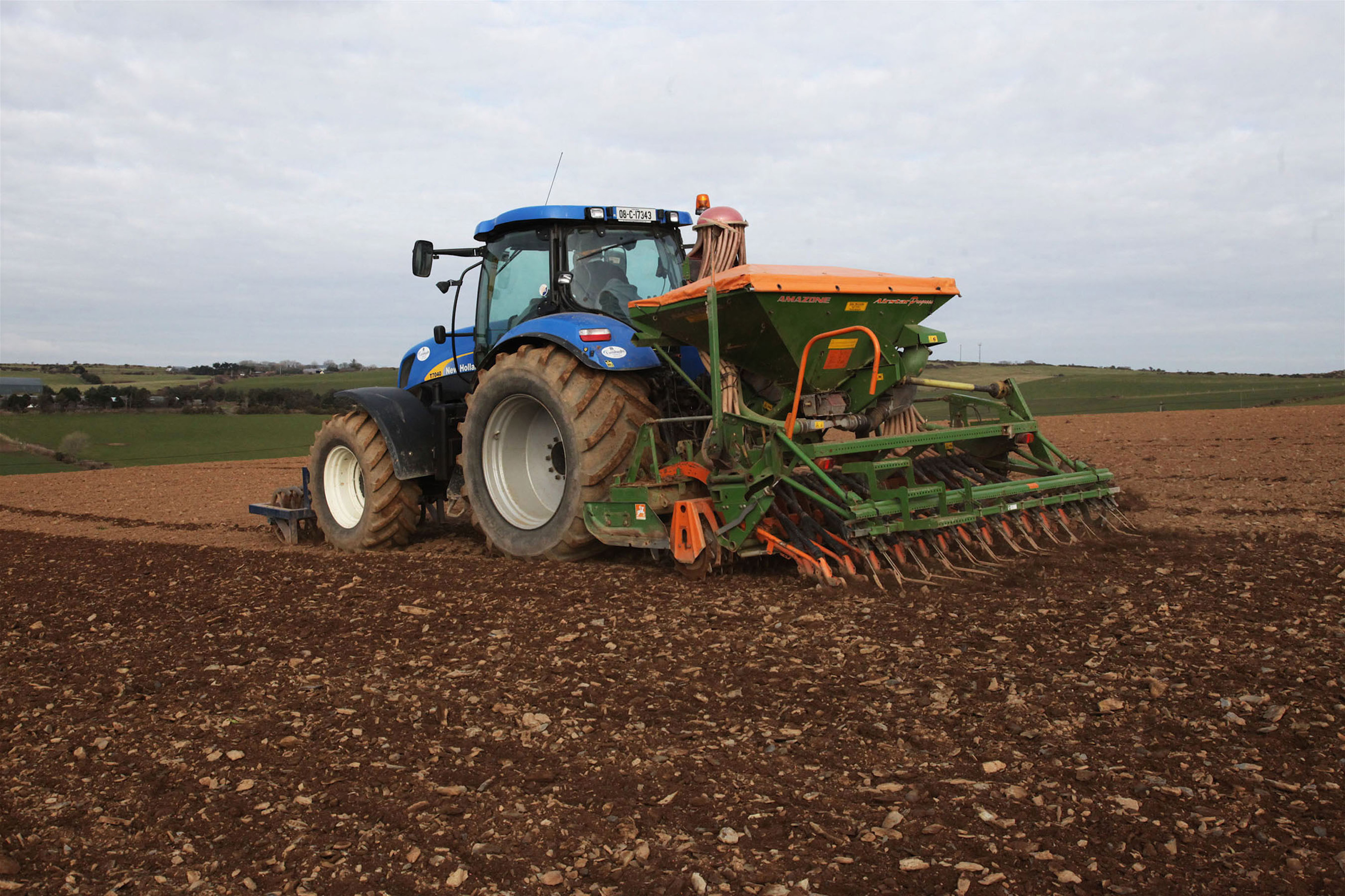 Save €300 a year by reseeding - Teagasc - Agriland.ie