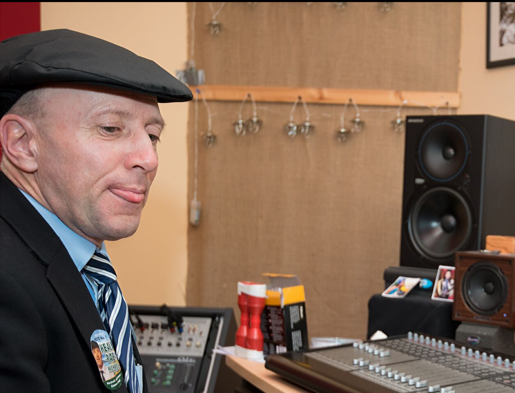 Michael Healy-Rae recovering in hospital after 'small farm accident ...