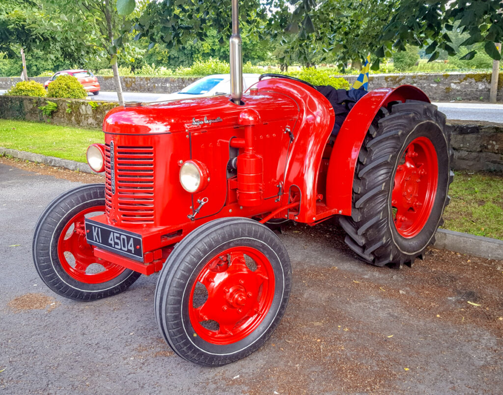 Pics: Keen interest in classic and vintage tractors across the country ...