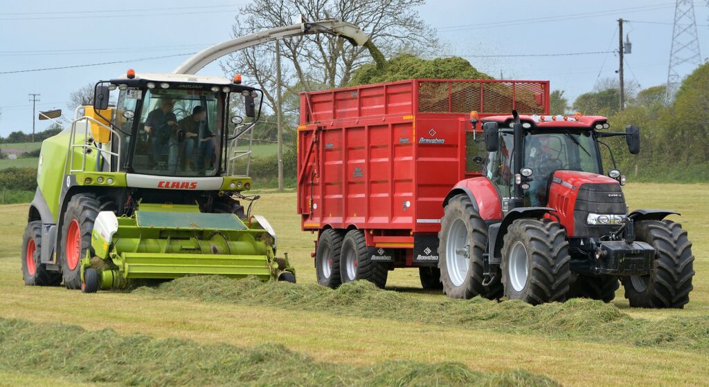 October sales of new tractors in UK below last year's level - Agriland.ie