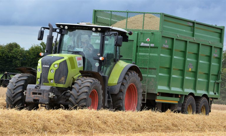 Chart: Which tractor brands are ranked the best...and worst? - Agriland.ie