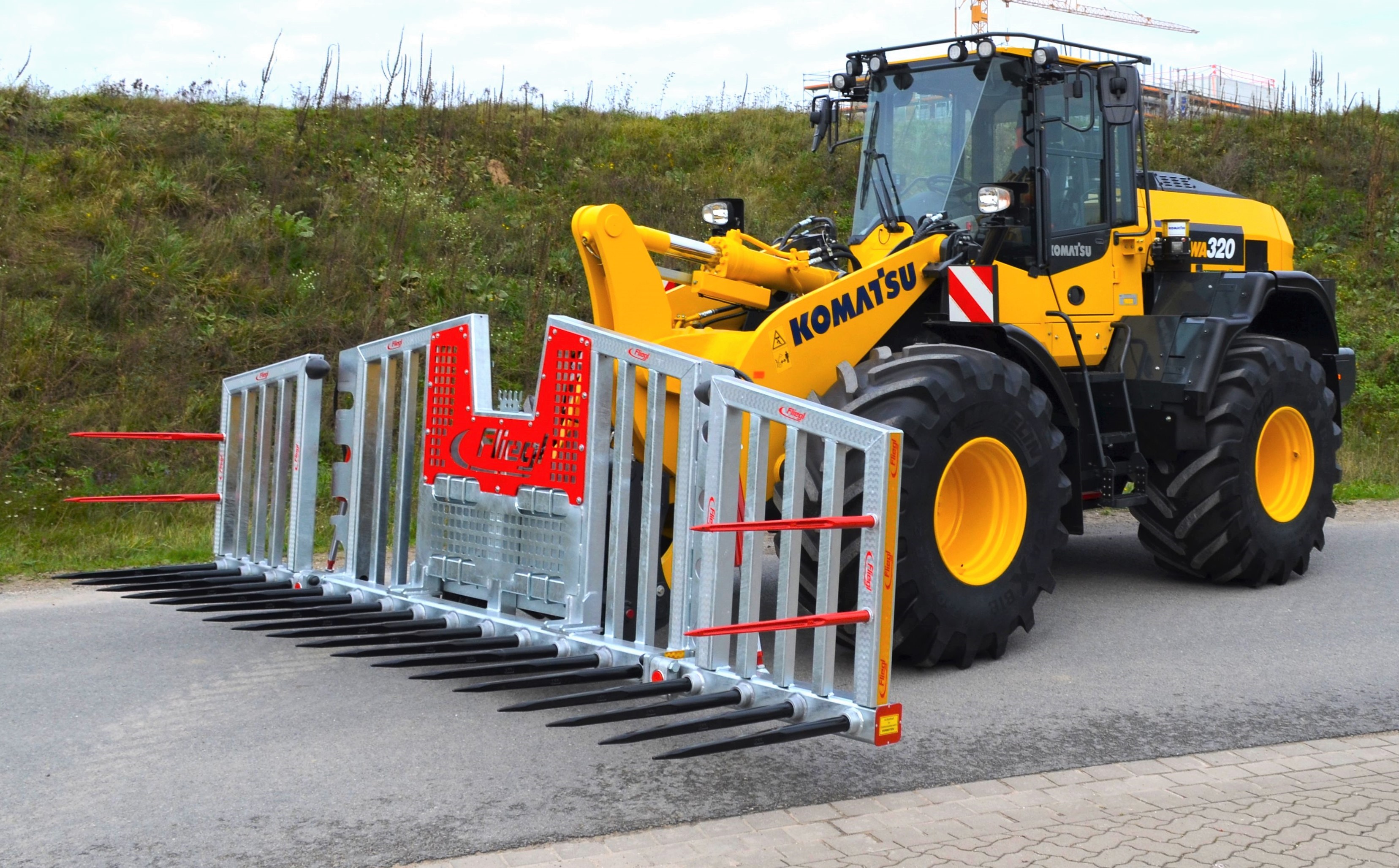 Gearing up for another season: Check out this new folding silage fork ...