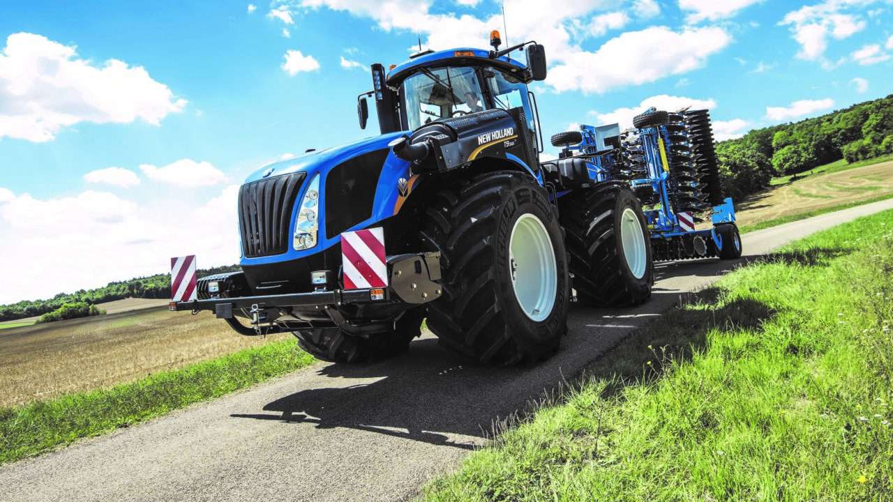605hp New Holland is 'world's most powerful CVT tractor' - Agriland.ie
