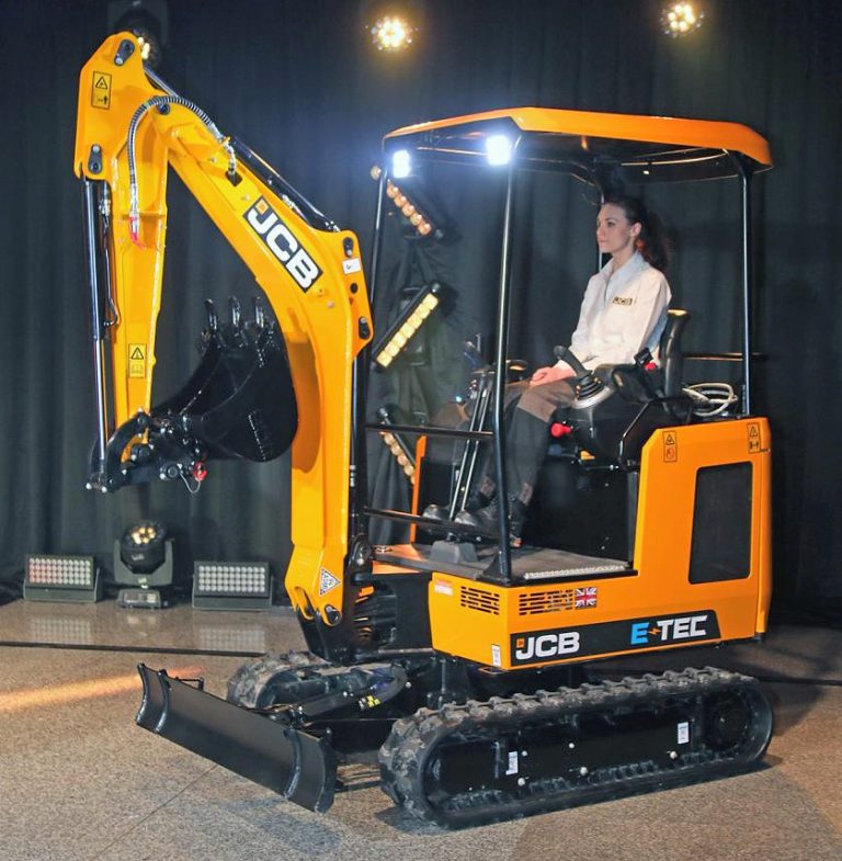 JCB's first 'electric' excavator breaks ground - Agriland.ie