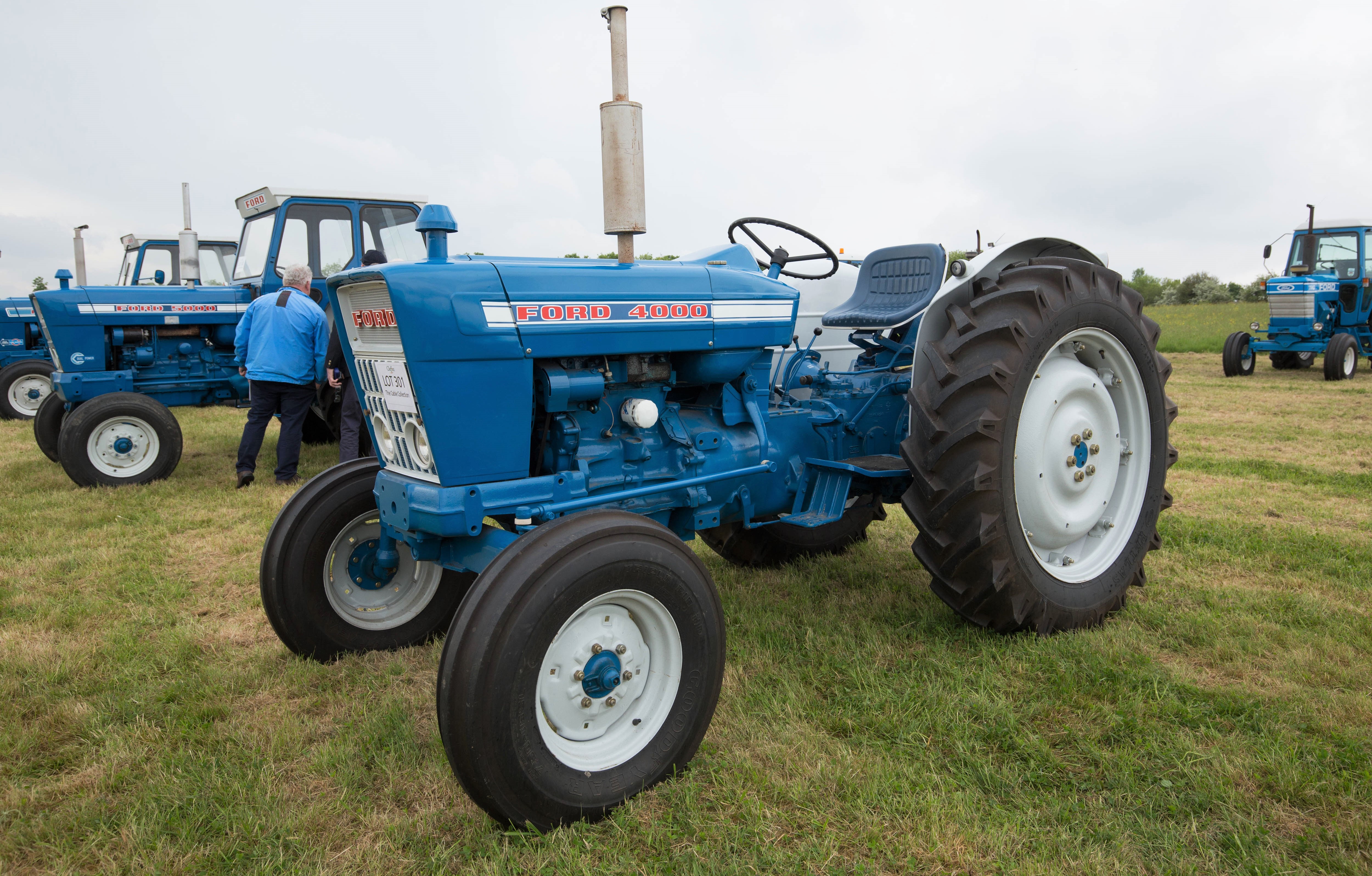 See What This Ford 5000 In as new Condition Fetched At Auction