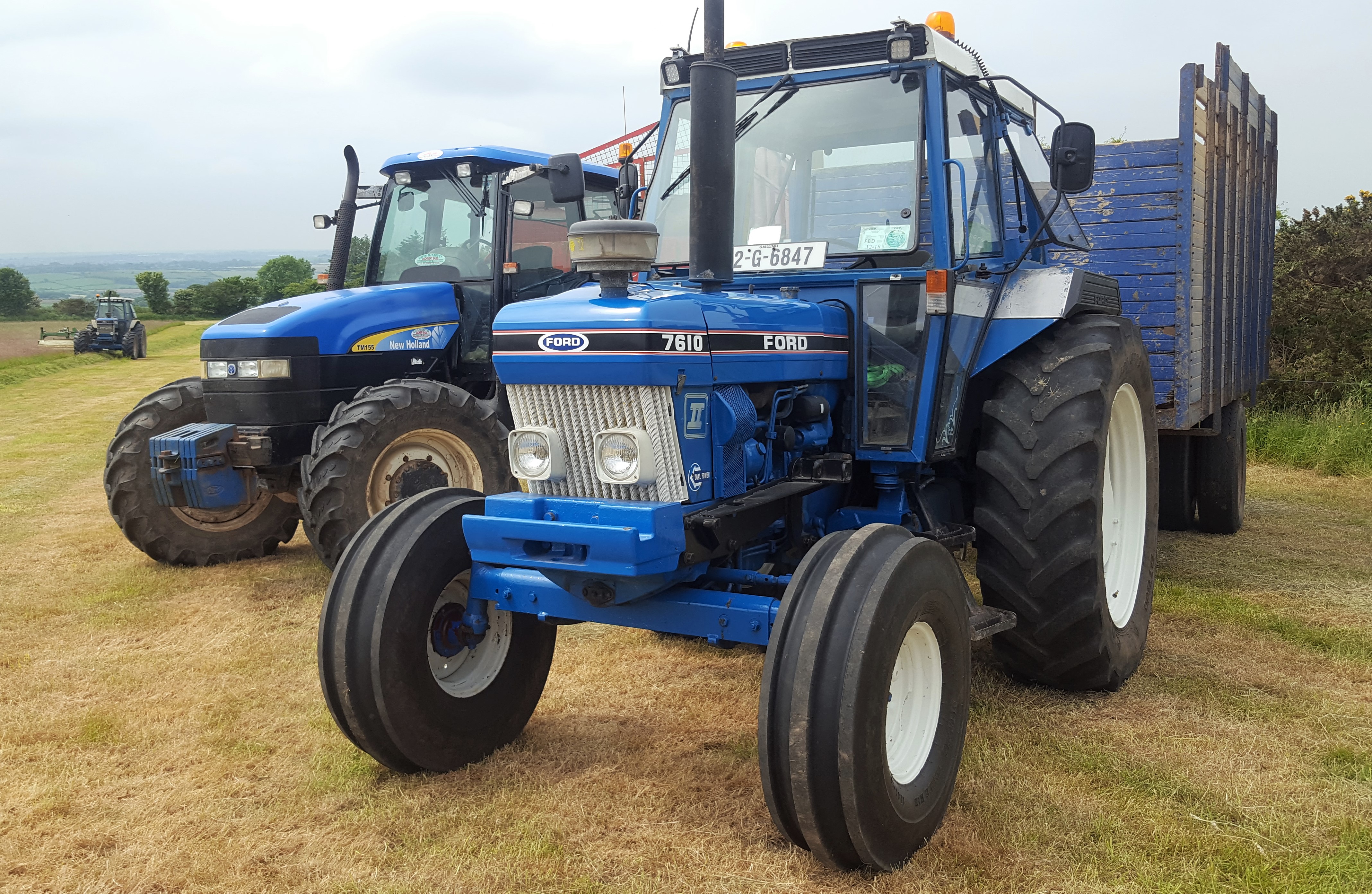 Top 'drawer' tractors? Silage from the eras at 'Mogeely' day out ...