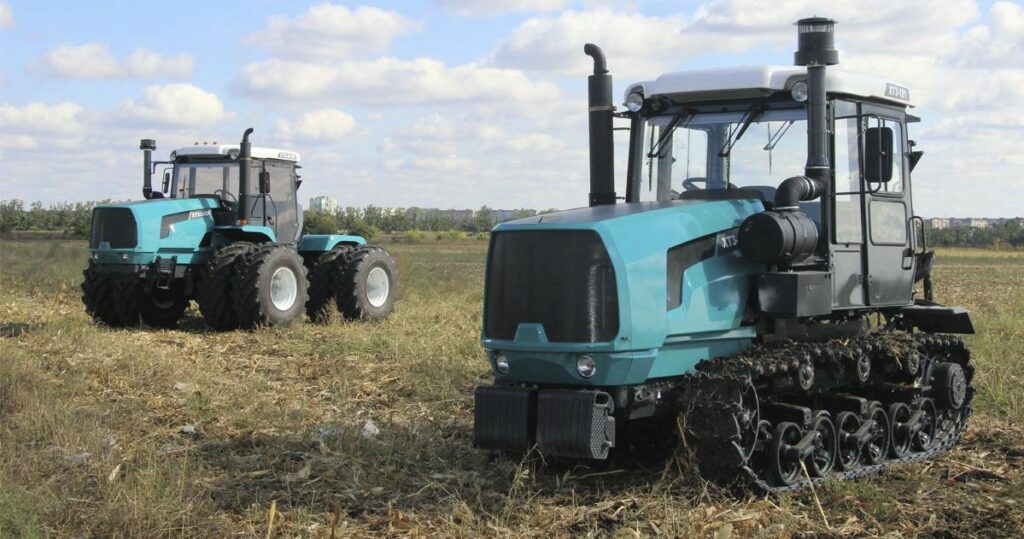 FPT engines, from CNH Industrial, destined for Ukranian-built tractors ...