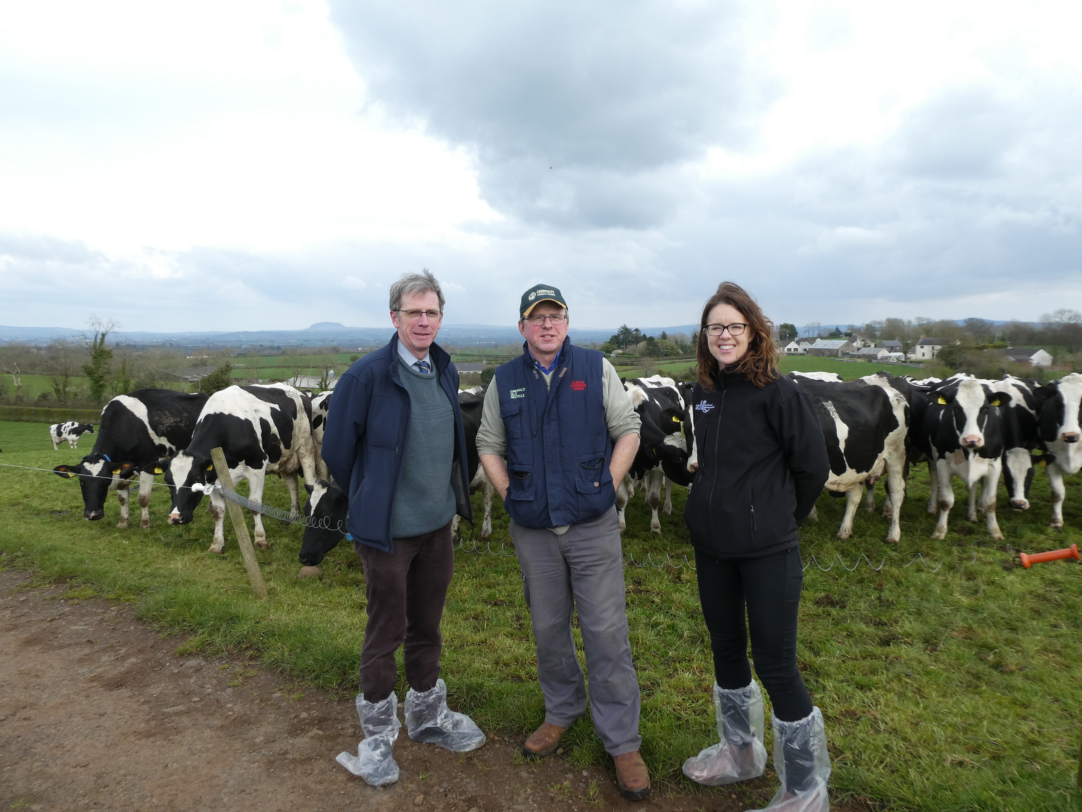 GrassCheck farm walk: Maximising milk from grazed grass with high ...