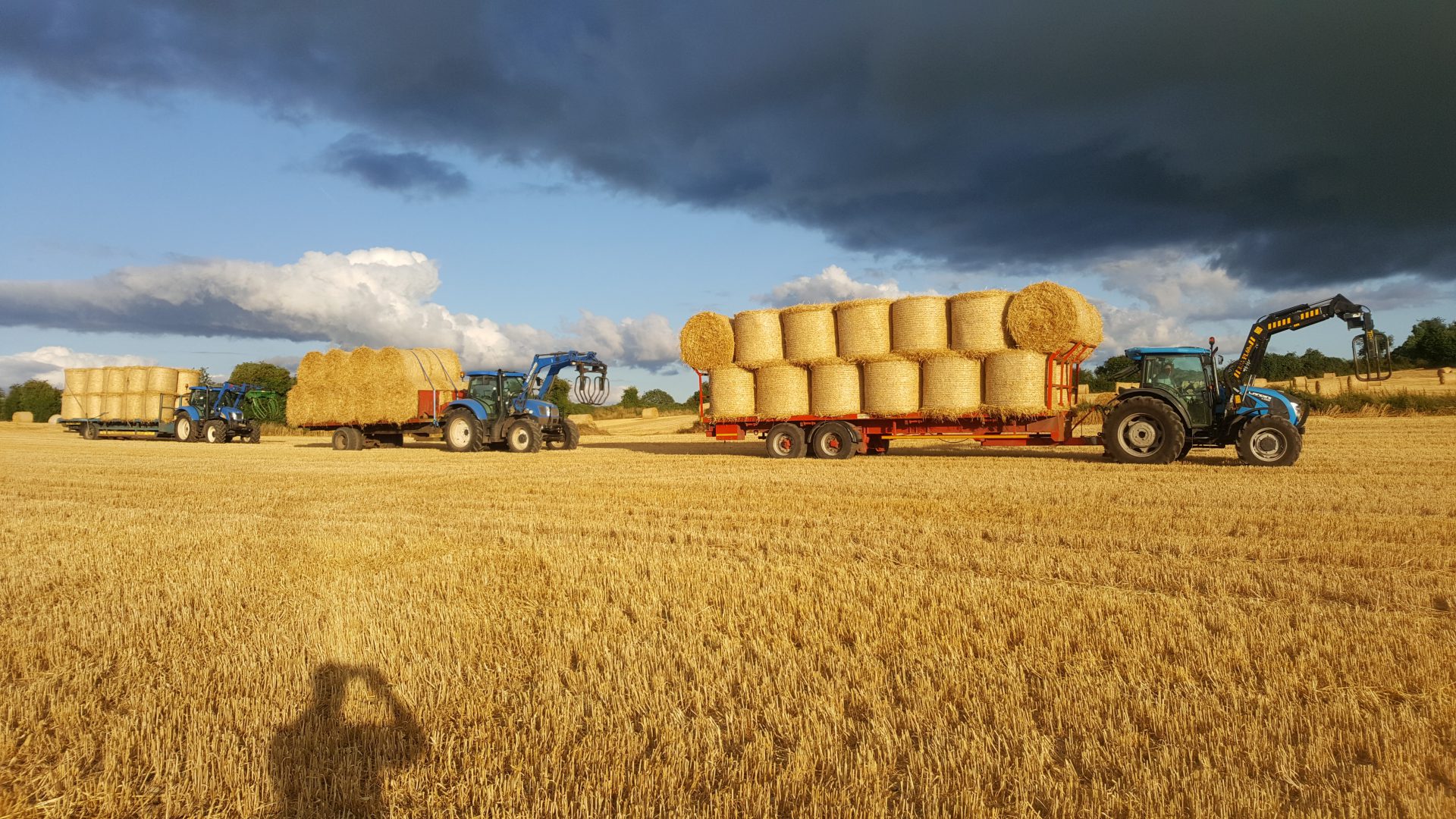 Baling straw: What does it cost? - Agriland.ie