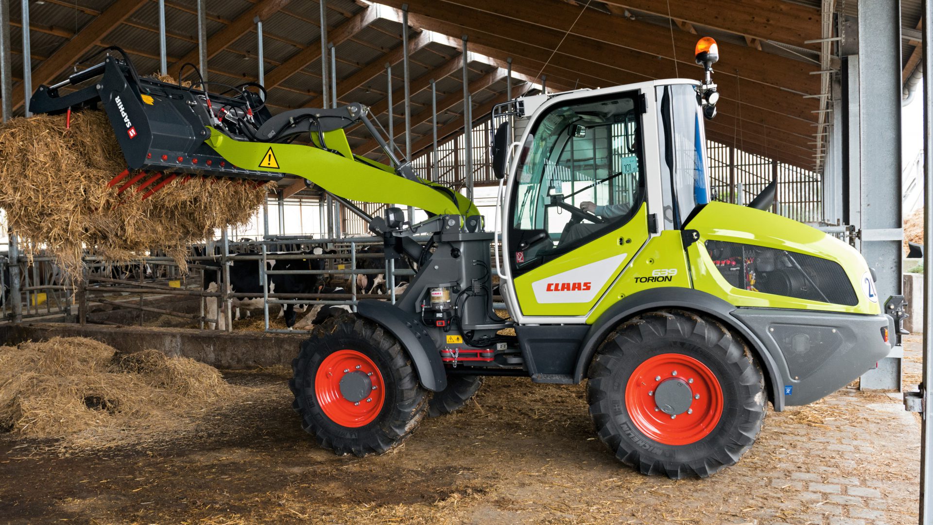 Compact loaders to follow bigger Claas-badged siblings - Agriland.ie