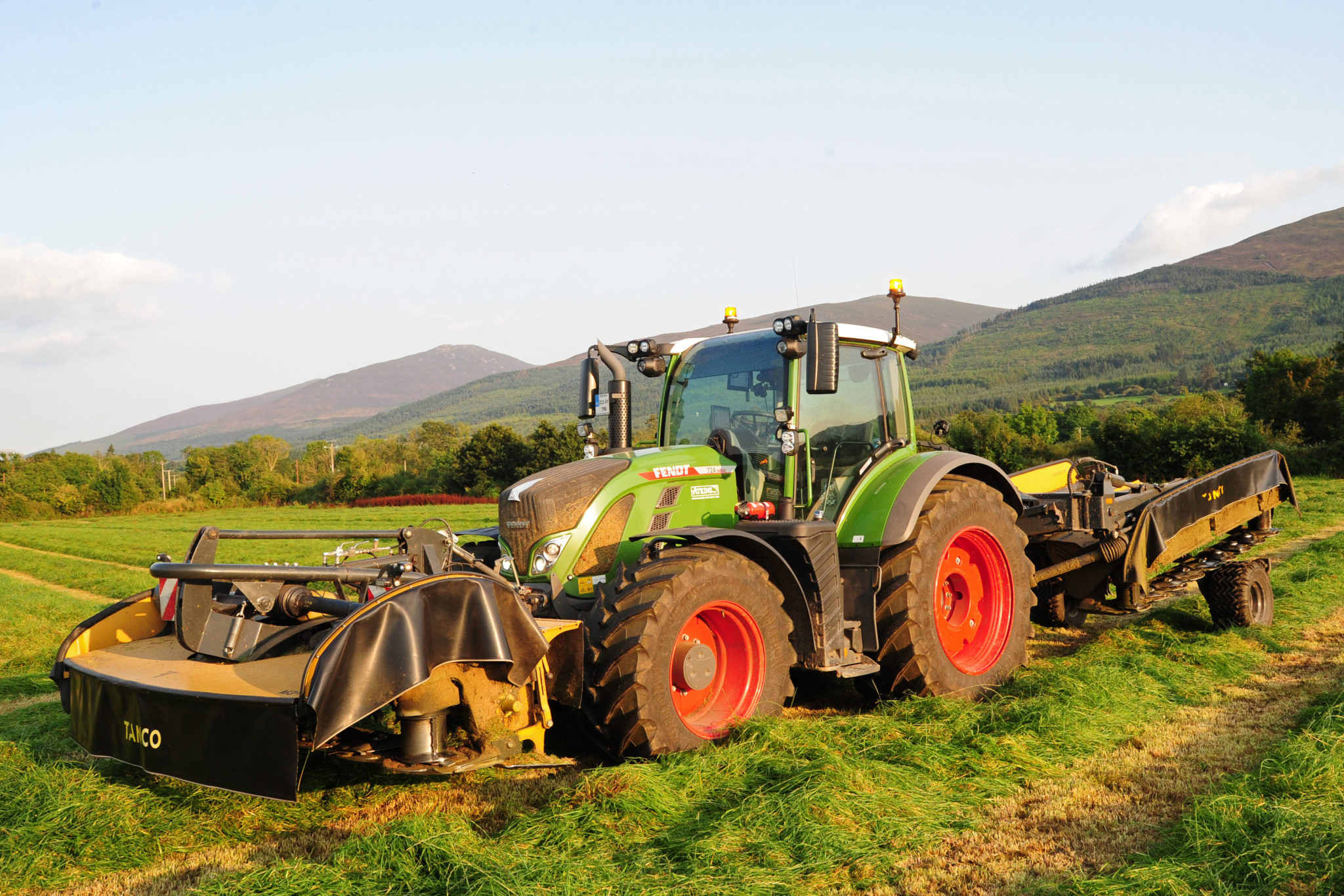 Machinery Focus: Video - Tanco's trailed mowers in operation in Tipperary