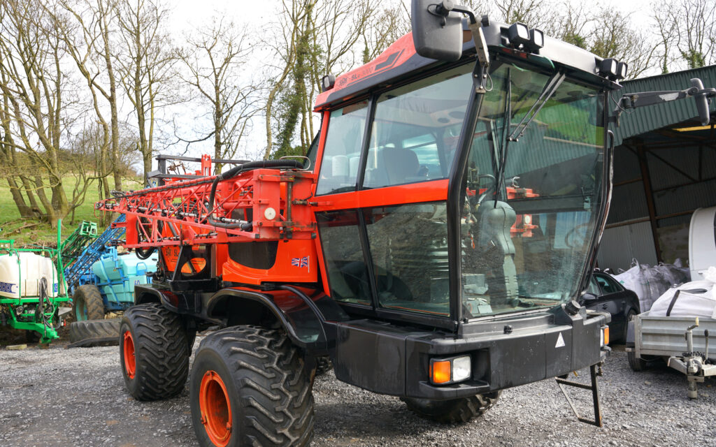 Machinery Focus: Time to trade up to a self-propelled sprayer?
