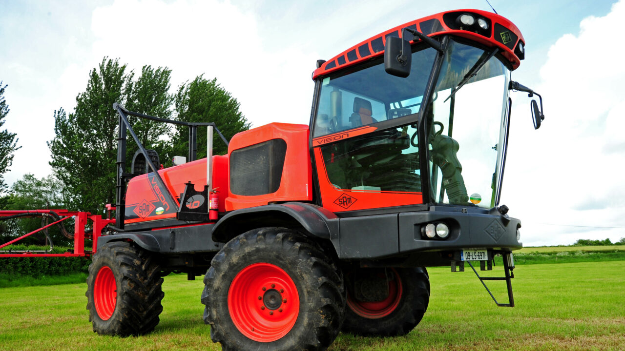 Machinery Focus: Time to trade up to a self-propelled sprayer?