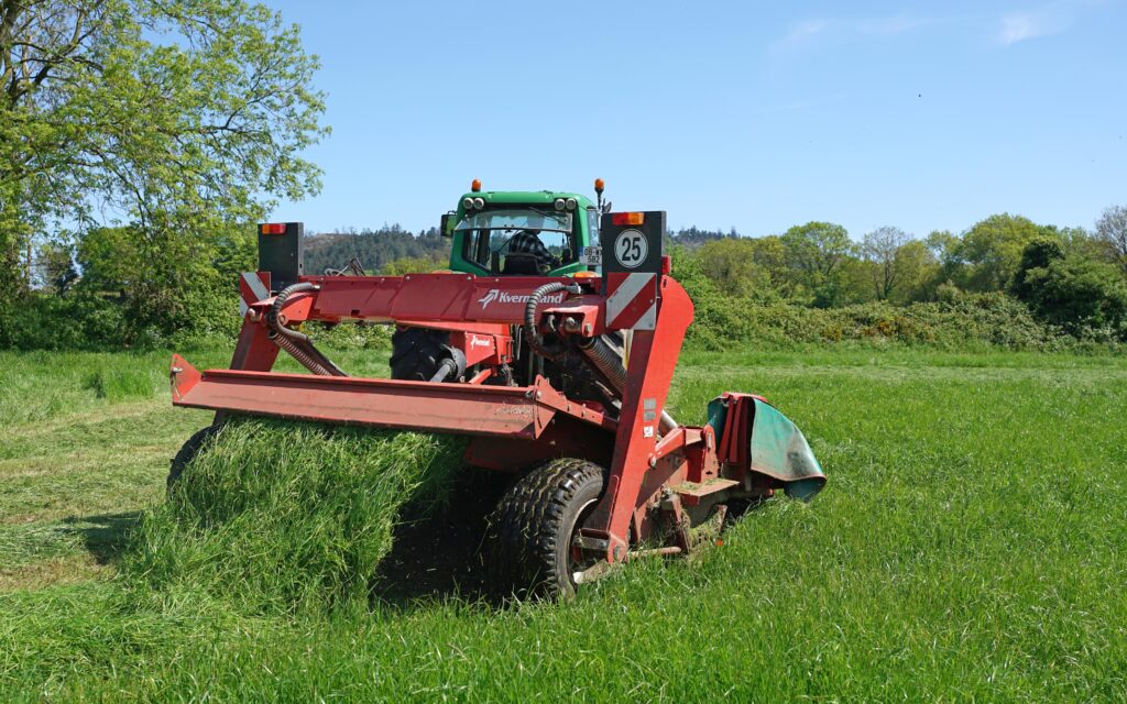 Silage season - 'timeliness is better than cheap' - Agriland.ie