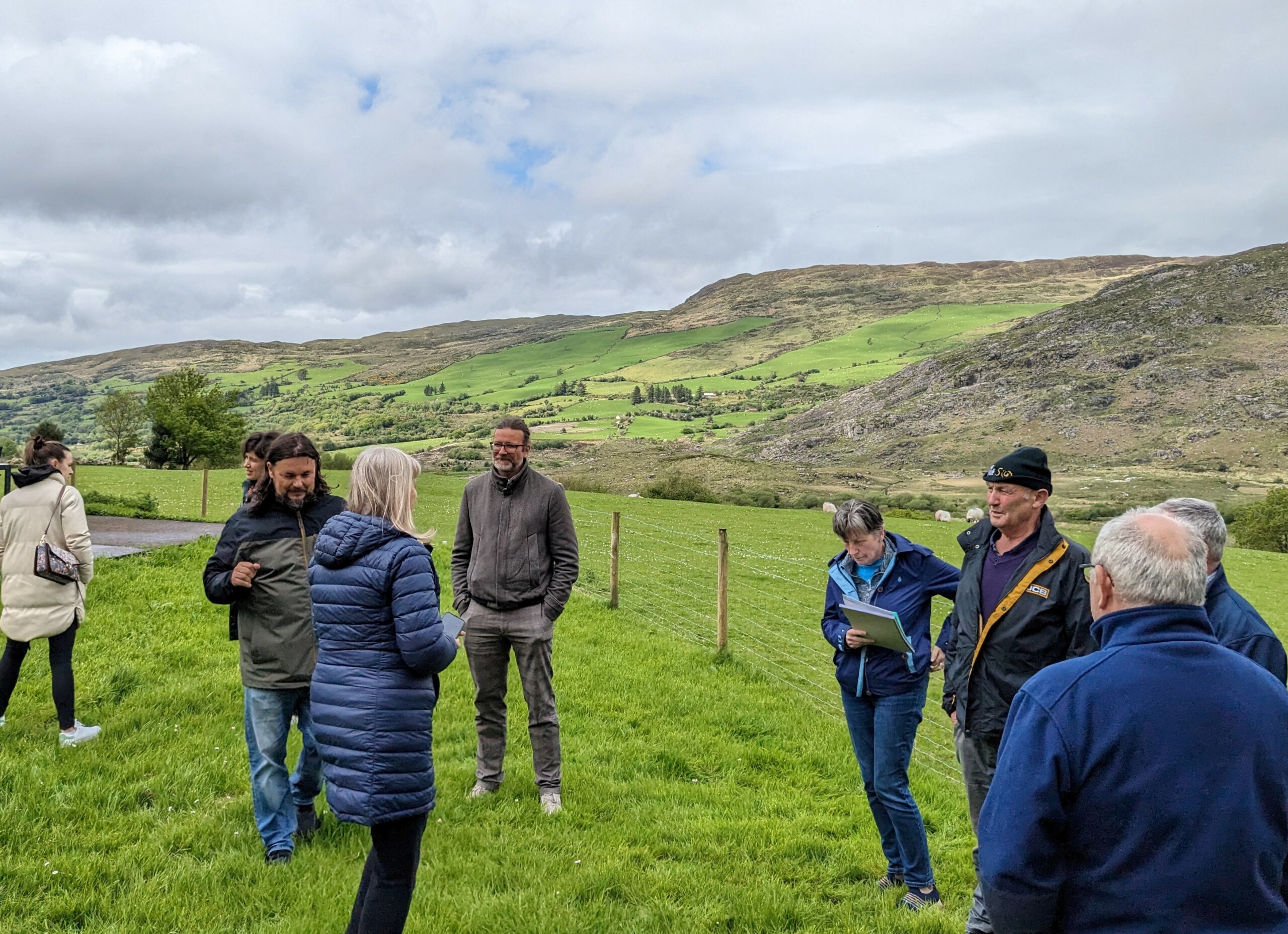 FarmElder project offers social farming for older people - Agriland.ie