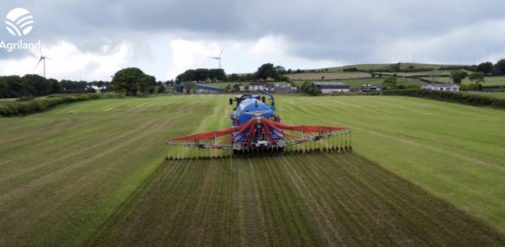 New fitting aims to solve dribble-bar slurry spreading issue - Agriland.ie