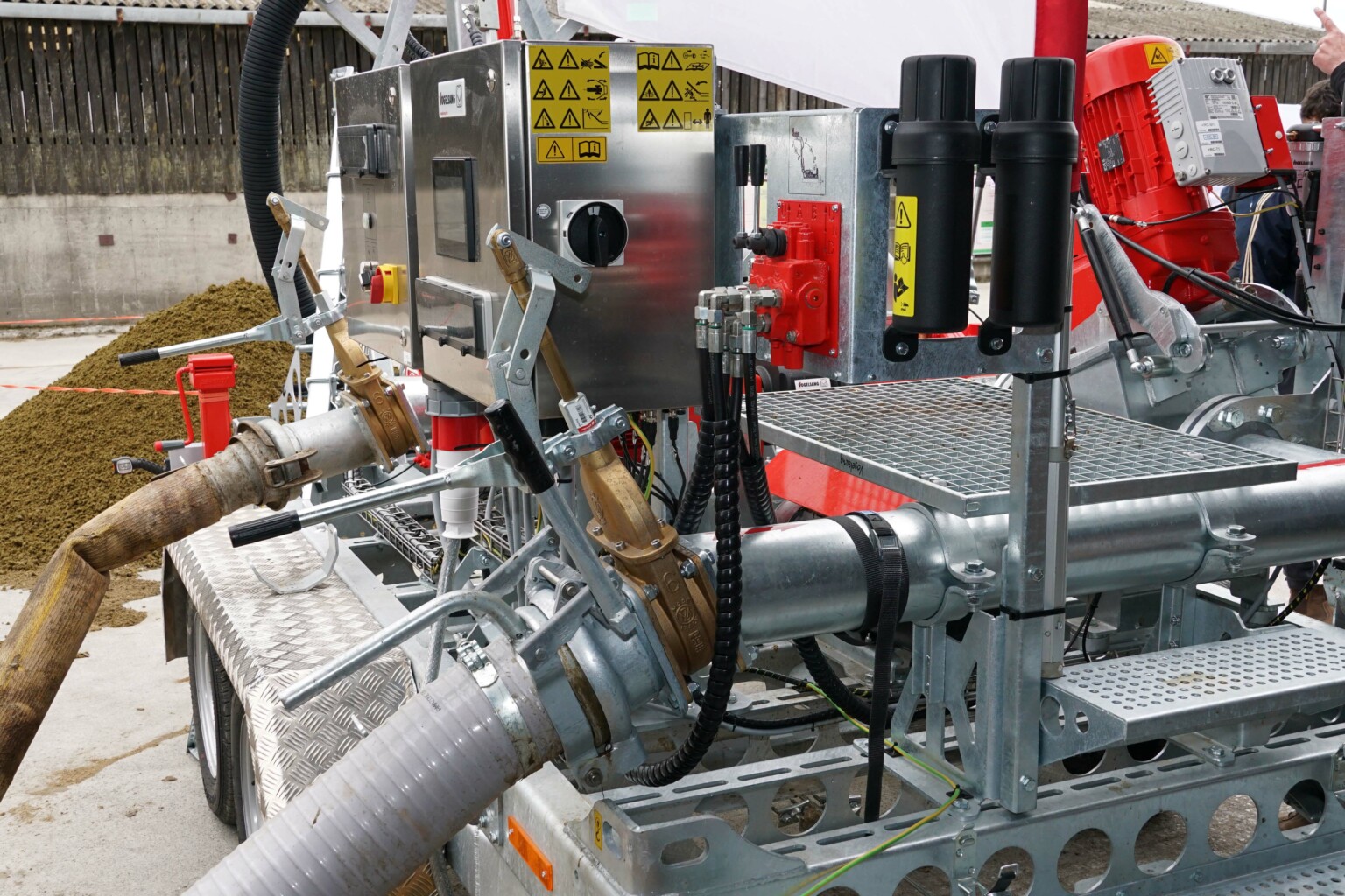 Vogelsang launches mobile XSplit slurry separator - Agriland.ie