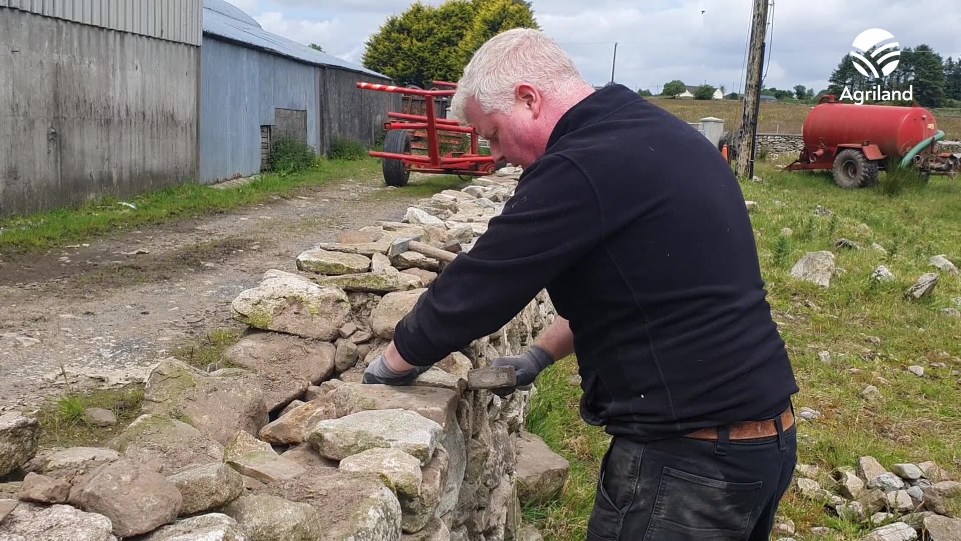 Video: The tradition of dry stone wall building - Agriland.ie