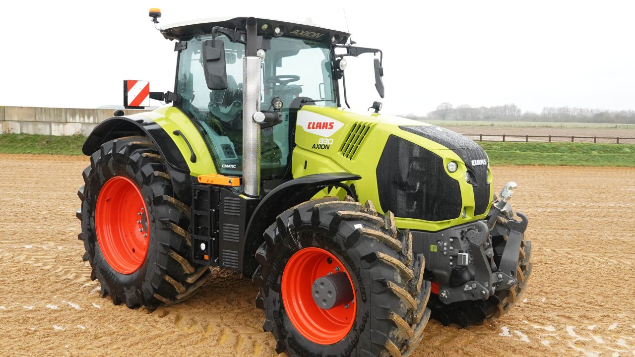 Claas connect puts all farm data into the same pot - Agriland.ie