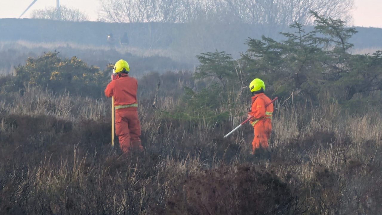Gorse fire in Cavan assisted by helicopter water drop - Agriland.ie
