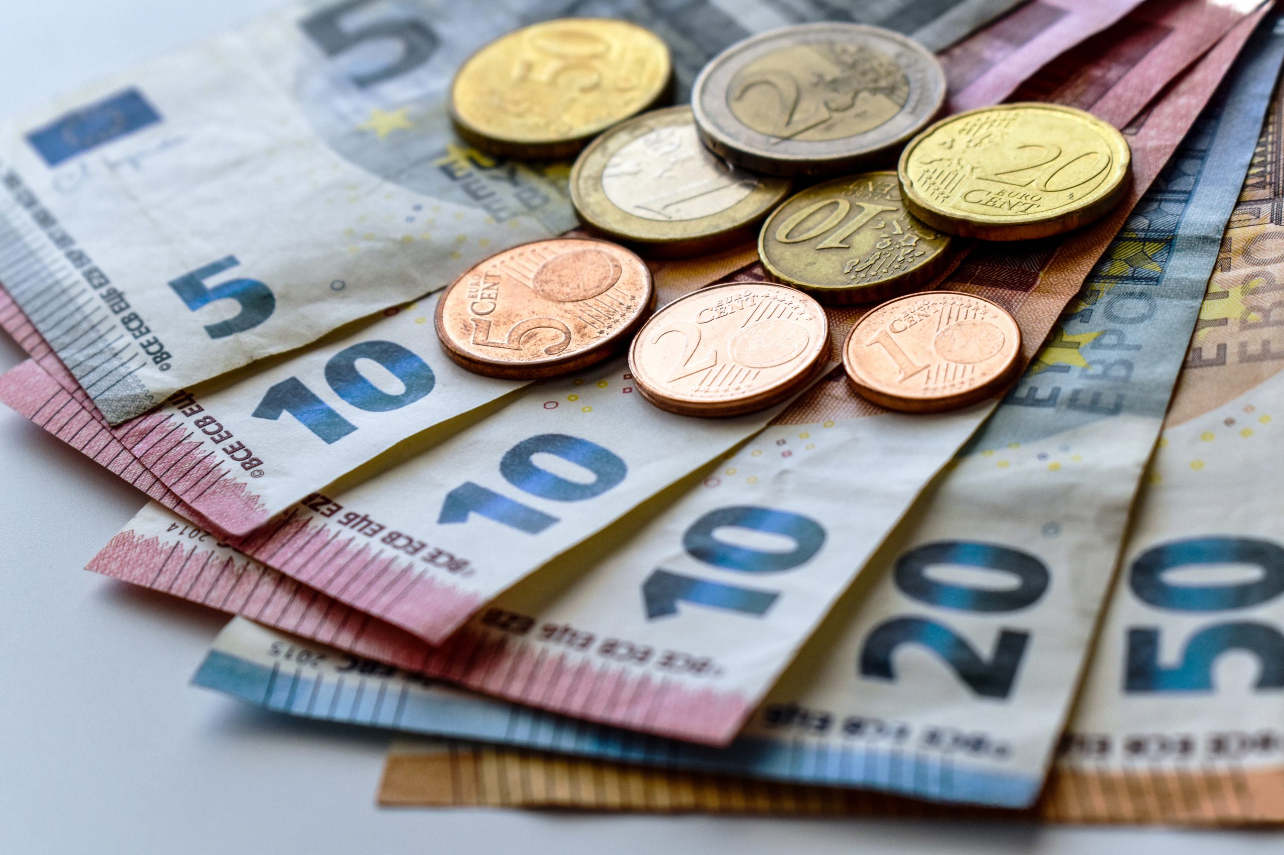 Flat-rate farmers got €66m back in VAT refund claims in 2025 - Agriland.ie